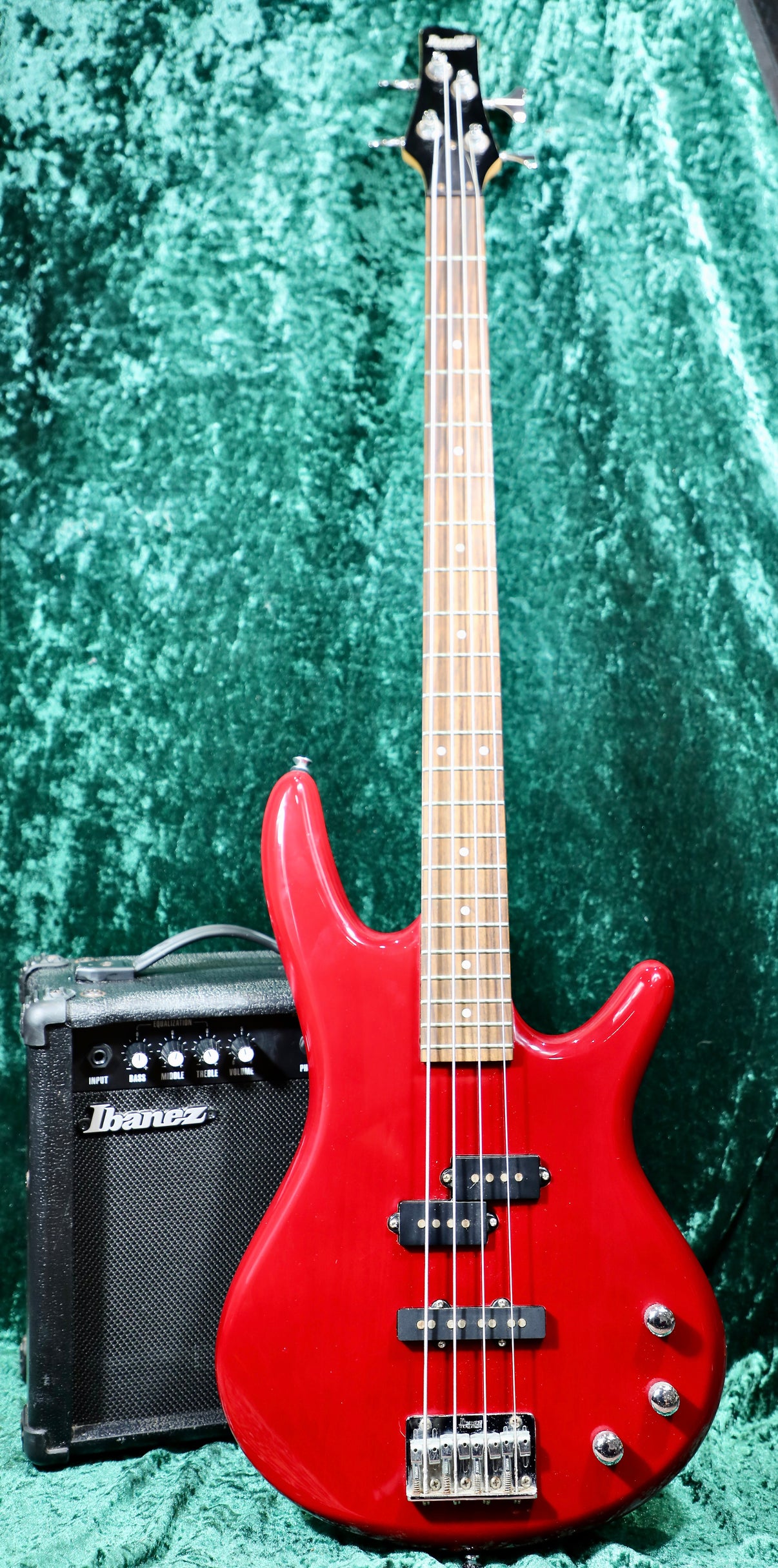 Ibanez GIO Bass Guitar with Ibanez BSA 10 Amp Package Deal – Freo Guitars